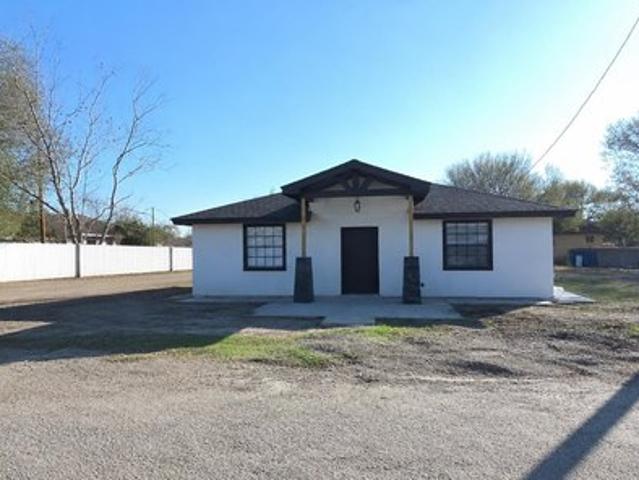 2502 E Victoria St, Roma, TX 78584