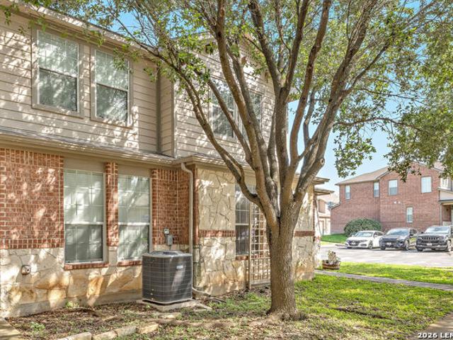 2502 Grayson Cir
