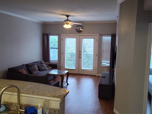 2502 Leon St, Unit 304, Austin, TX 78705 | MLS #8809 | Compass