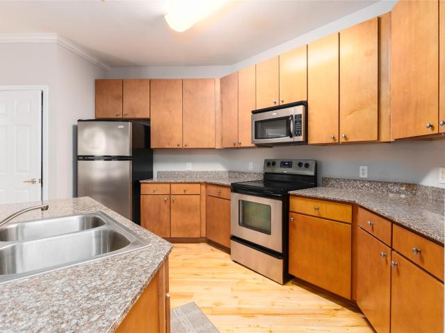 2502 Leon St, Unit 305, Austin, TX 78705 | MLS #1255 | Compass
