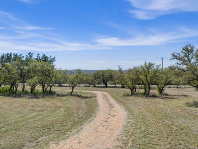 2502 Ranch Road 1323