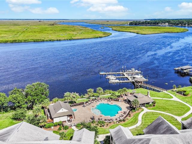2502 River Oaks Dr, Richmond Hill, GA 31324 | MLS #SA340594 | Compass