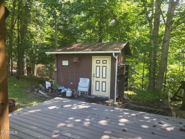 2502 Rock Dove Road