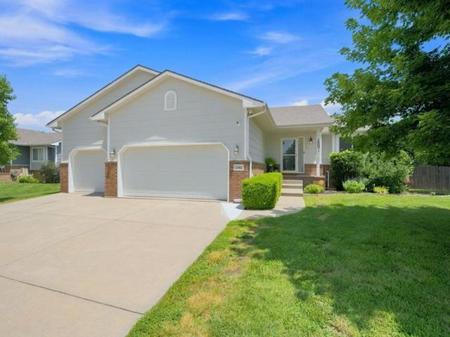 2502 S Lark Ln, Wichita, KS 67215