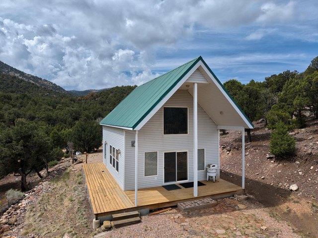 2502 W 1975 S, Parowan, UT 84761