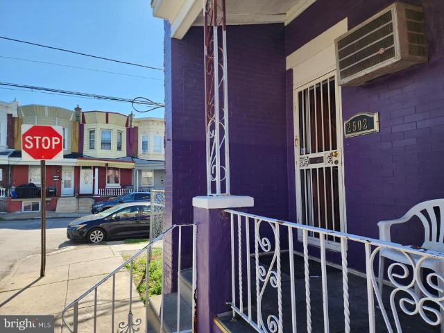 2502 W Sterner Street