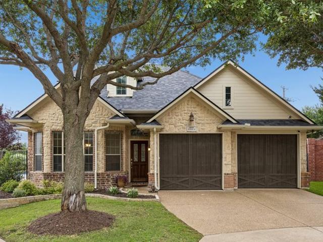 2502 Woodpark Dr, Garland, TX 75044