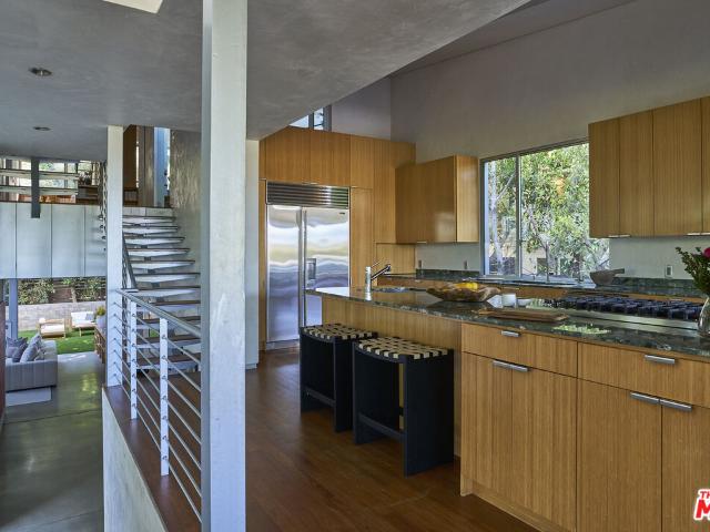 2502 7th St, Santa Monica, CA 90405 | MLS #26855
