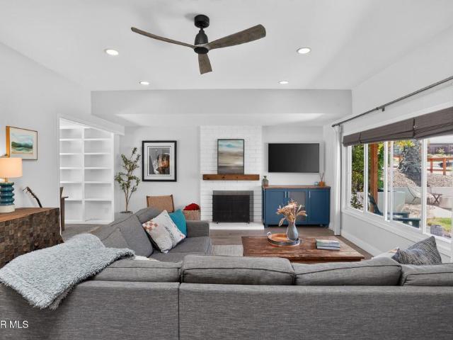 25031 Adelanto Drive