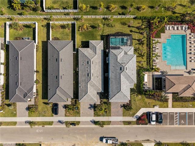 25031 Surf Hvn Ln, Bonita Springs, FL 34135 | MLS #225082 | Compass