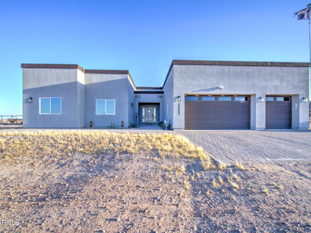 25037 W Chaparosa Way, Peoria, AZ 85383 | MLS #7016 | Compass