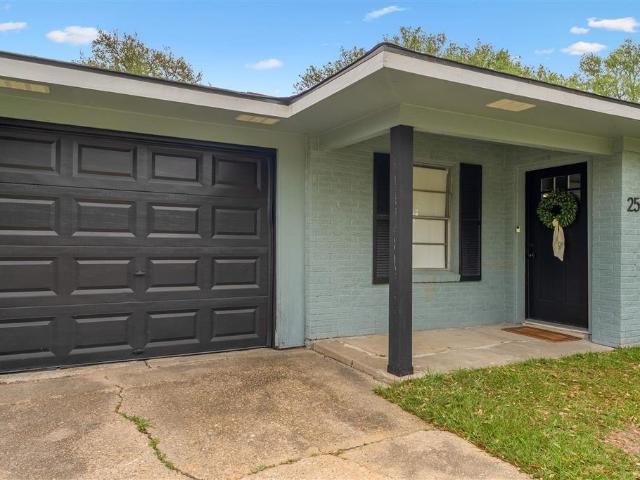 2503 Oak Cliff St, Lake Charles, LA 70607 | MLS #SWL26001 | Compass