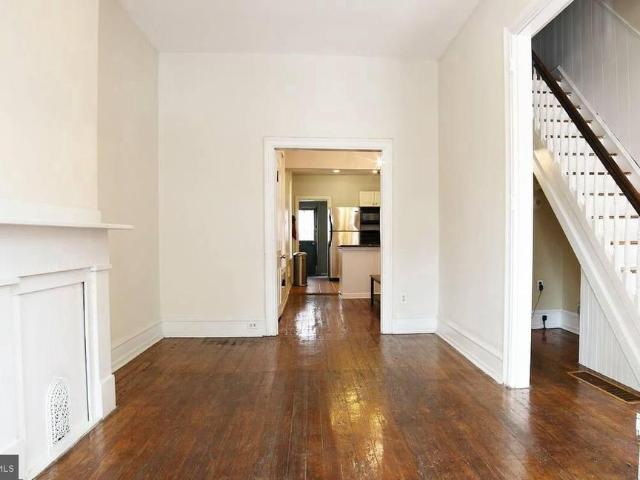 2503 Carpenter Street
