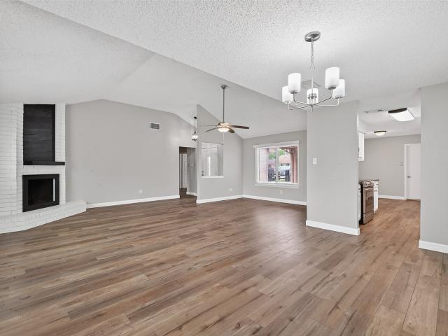 2503 Corral Trail