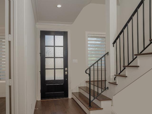 2503 Lake Front Circle
