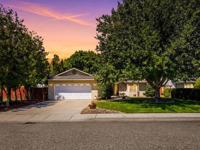 2503 Rose St, West Richland, WA 99353