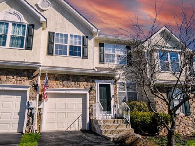 2503 Sage Wood Dr, Newtown Square, PA 19073