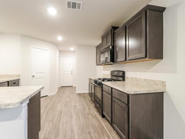 2503 Shad Drive