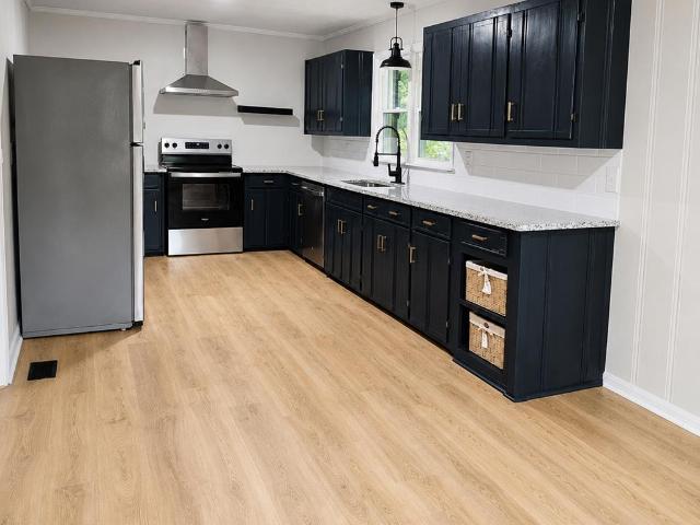 250 16th Street