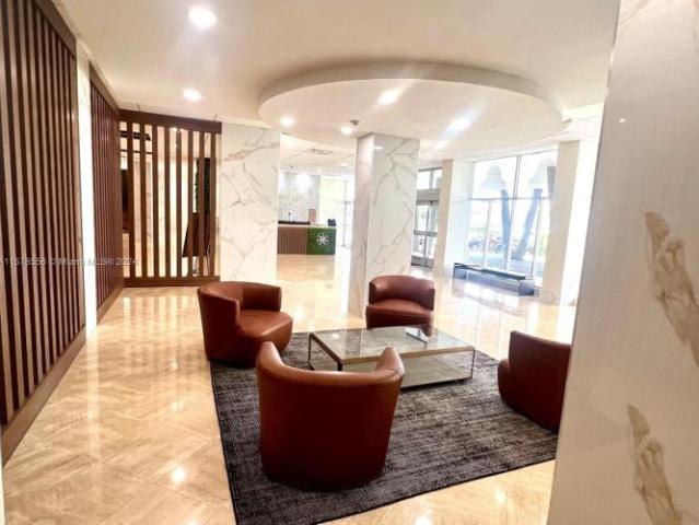 250 174th St #1109, Sunny Isles Beach, FL 33160