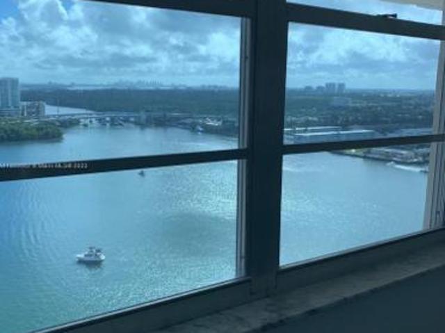 250 174th St #2319, Sunny Isles Beach, FL 33160
