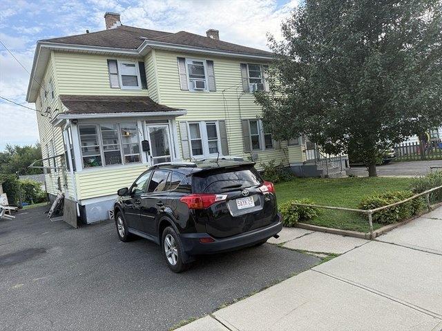 250 252 Winsor St, Ludlow, MA 01056