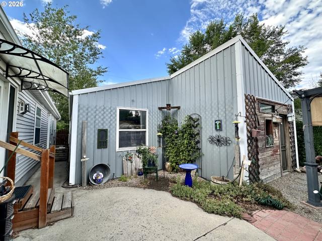 250 5TH ST