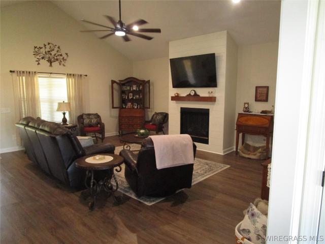 250 County Road 760