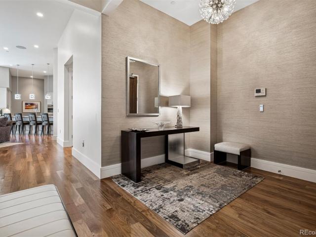 250 Columbine Street # 703