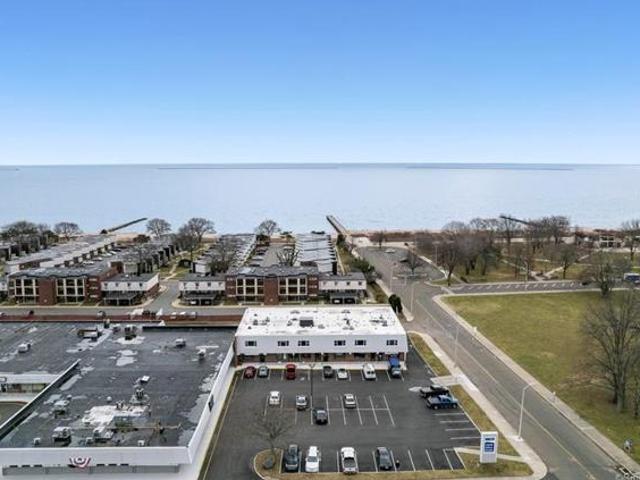 250 Captain Thomas Blvd #201, West Haven, CT 06516