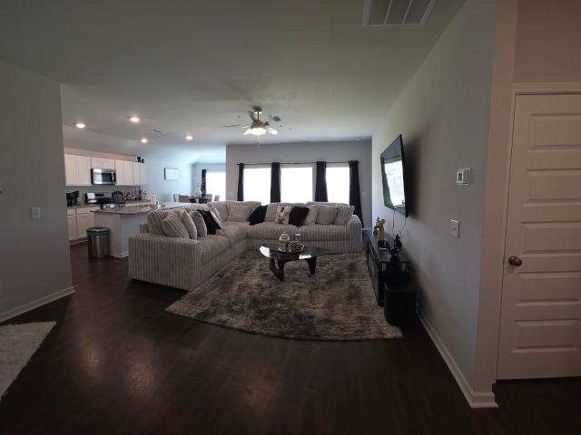 250 Carterton Heights