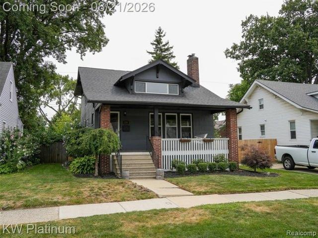 250 Channing St, Ferndale, MI 48220