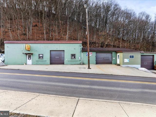 250 Armstrong Street