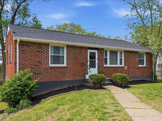 250 Bonnacroft Dr
