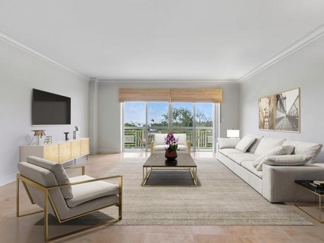 250 Bradley Pl Apt 606, Palm Beach, FL 33480