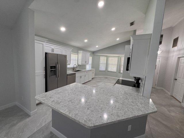 250 Braeburn Cir, Daytona Beach, FL 32114