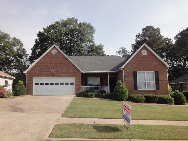 250 Brittany Chase, Fayetteville, GA 30214