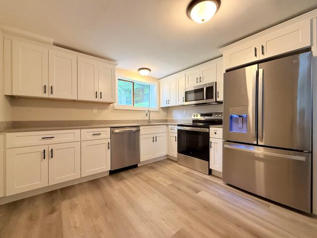 250 Gibbons Highway