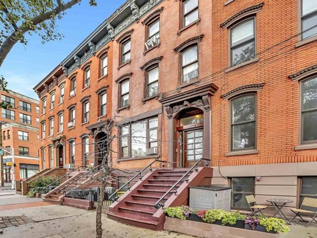 250 Grove St Units 1 & 4, Jersey City, NJ 07302