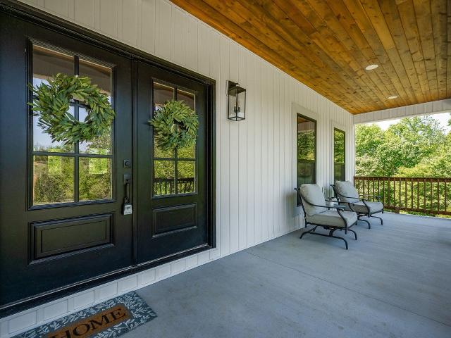 250 Dyer Ridge Rd