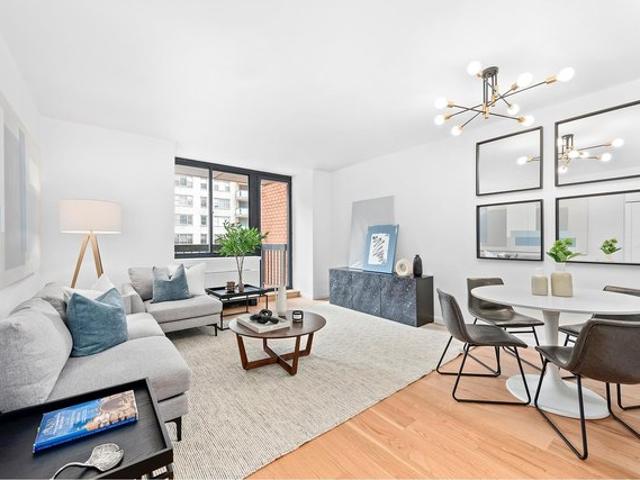 250 E 40th St Apt 5F, New York, NY 10016