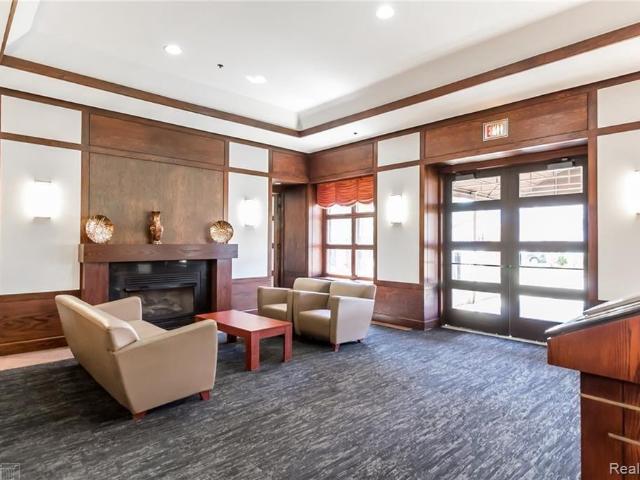 250 E Harbortown #1006 Drive # 1006