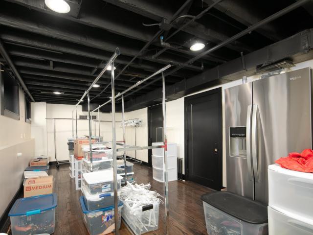250 E Short Street