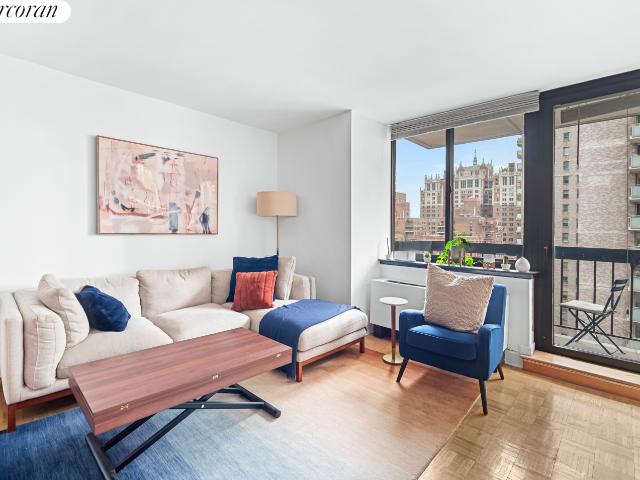 250 East 40th Street, New York, NY