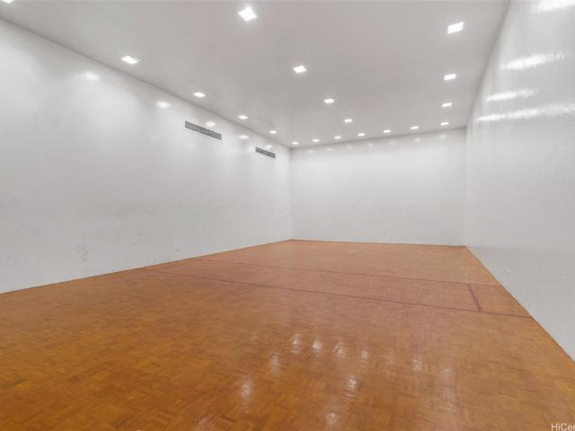 250 Kawaihae St, Unit 16B, Honolulu, HI 96825 | MLS #202610