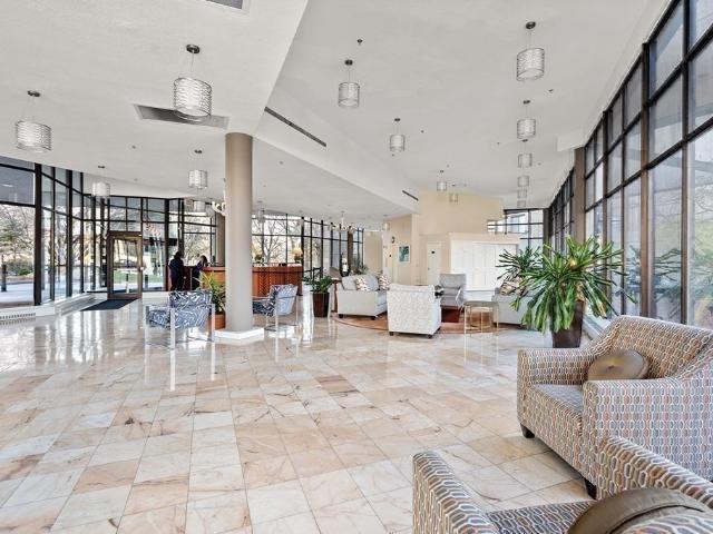 250 Hammond Pond Pkwy, Unit 1111S, Newton, MA 02467 | MLS #73487