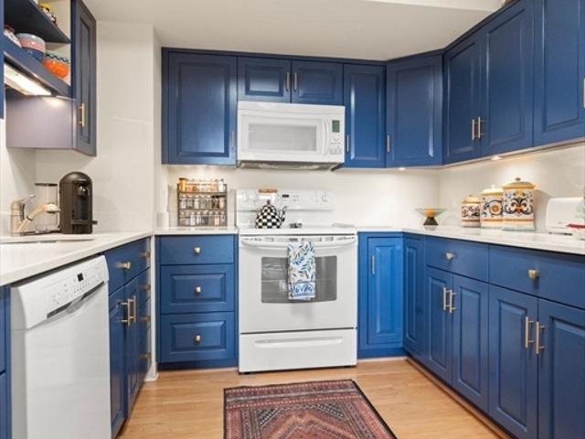 250 Hammond Pond Pkwy, Unit 1406N, Newton, MA 02467 | MLS #73496 | Compass