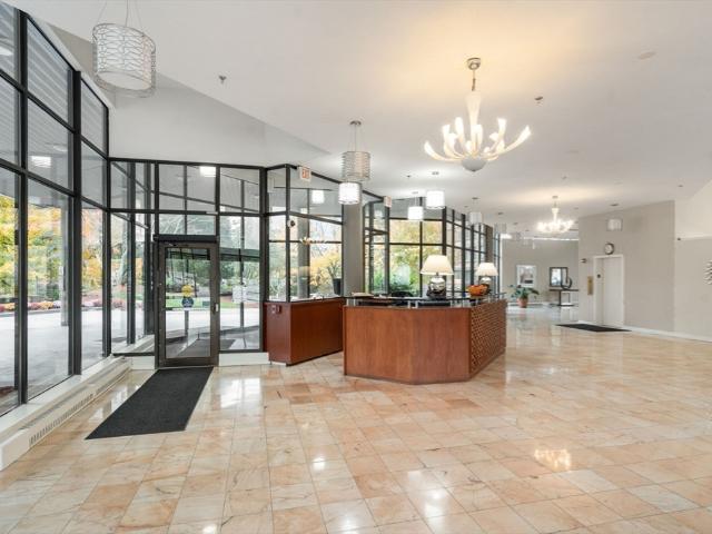 250 Hammond Pond Pkwy, Unit 1604N, Newton, MA 02467 | MLS #73450