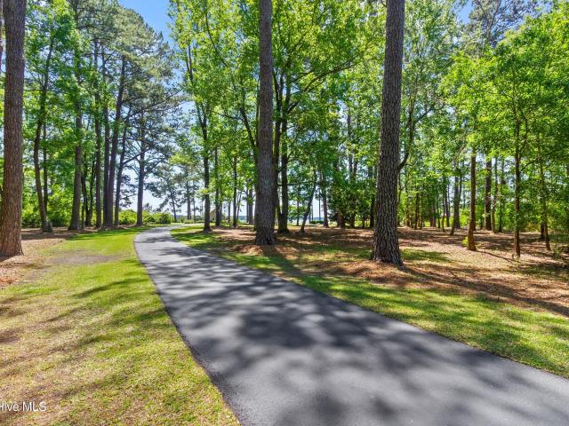 250 Hunters Point Drive