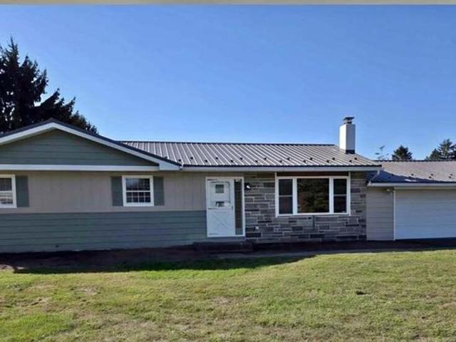 250 Johnson Dr, South Williamsport, PA 17702